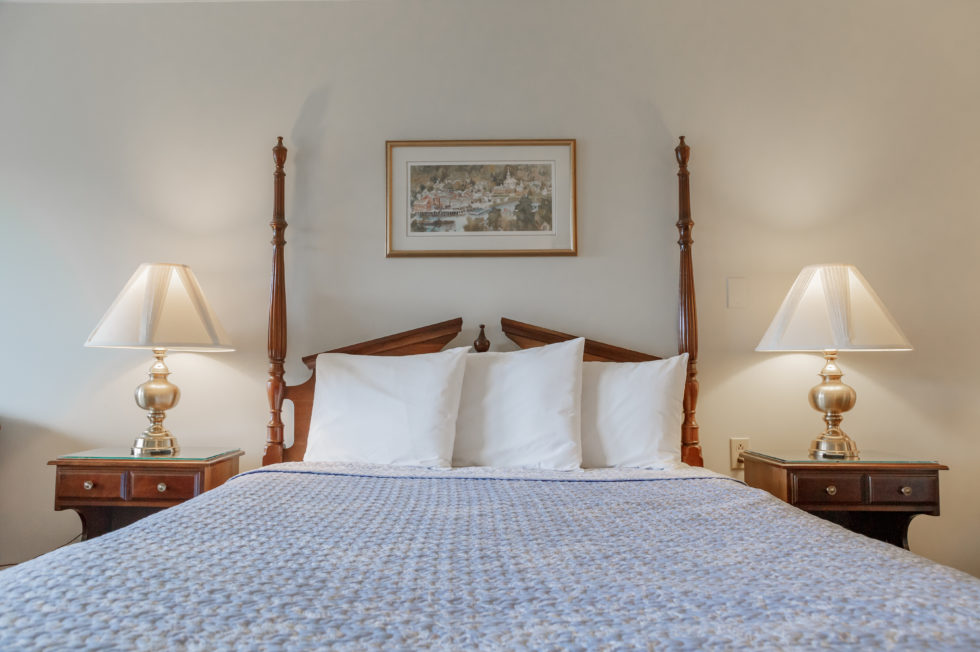 Midcoast Maine Hotel - Boothbay Lodging | Cod Cove Inn